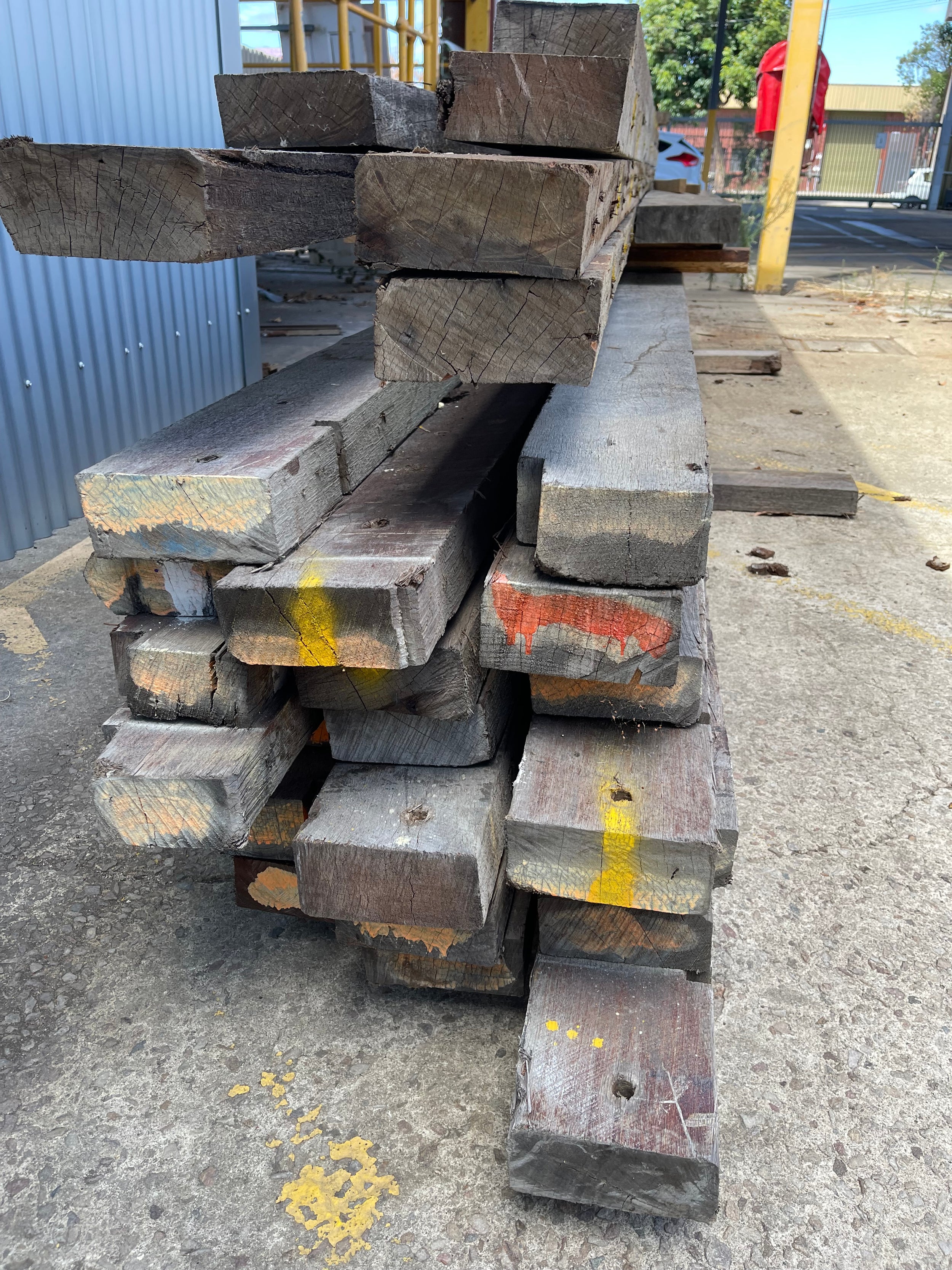 Reclaimed and Recycled Timber – Mountain River Timber